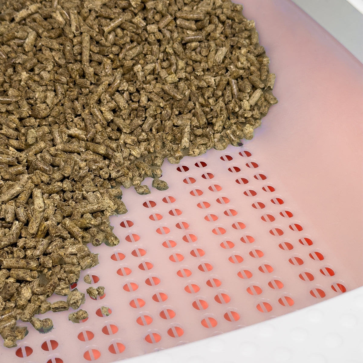 Tom & Sora Creations Pine Pellet Litter Box